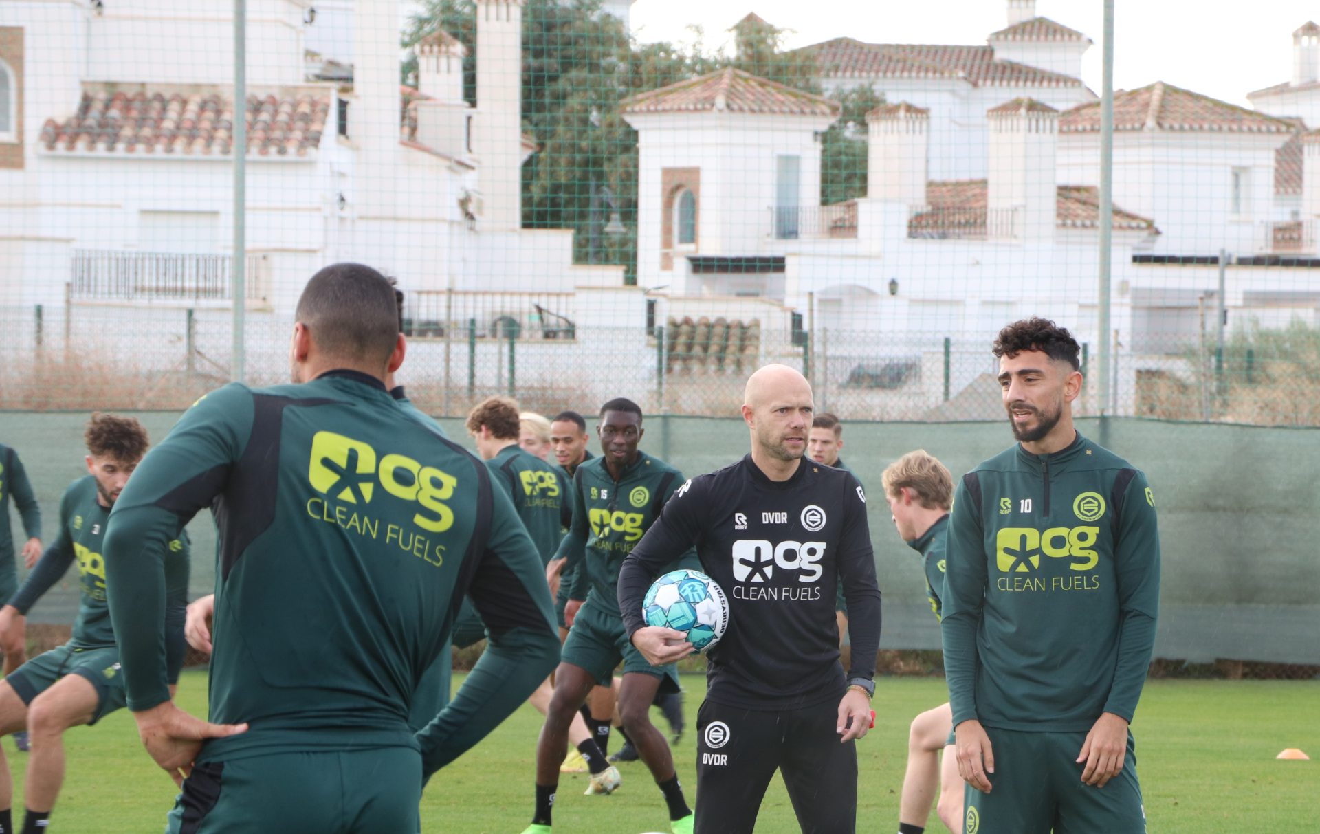 FC Groningen Podcast: kennismaken met trainer Dennis van der Ree - FC ...