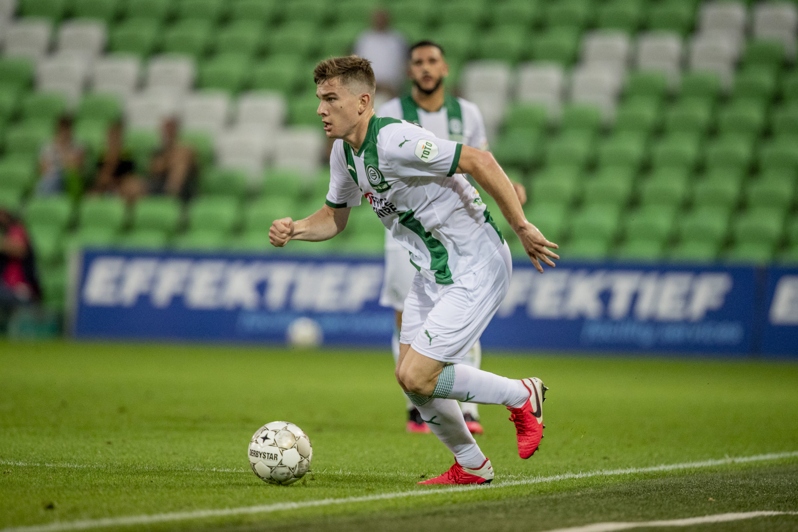 Boetnlaand: Droomdebuut Suárez, ook Van de Looi debuteert - FC Groningen