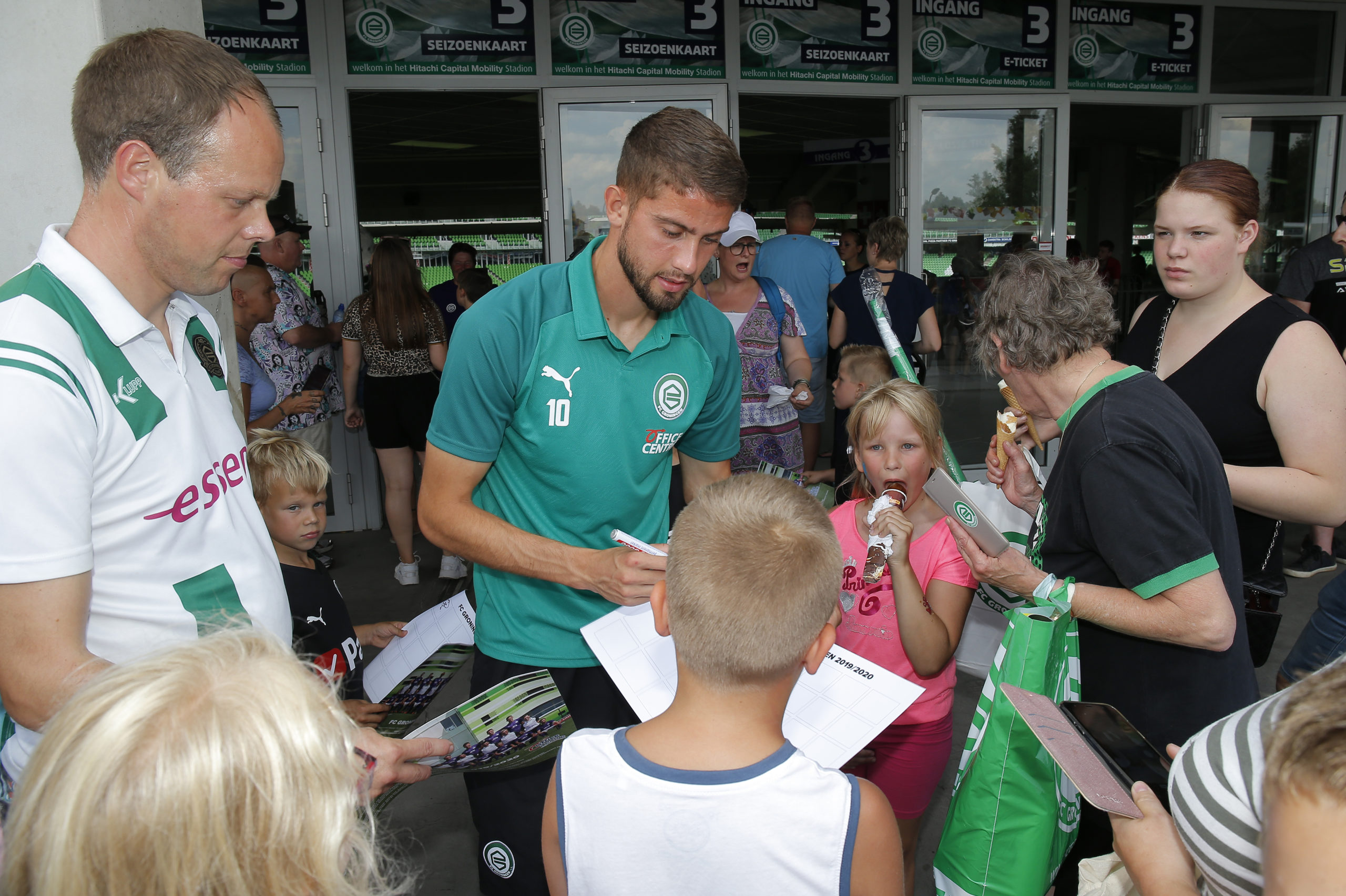 Geen vergunning voor Open Dag FC Groningen - FC Groningen Geen vergunning voor Open Dag FC Groningen - FC Groningen