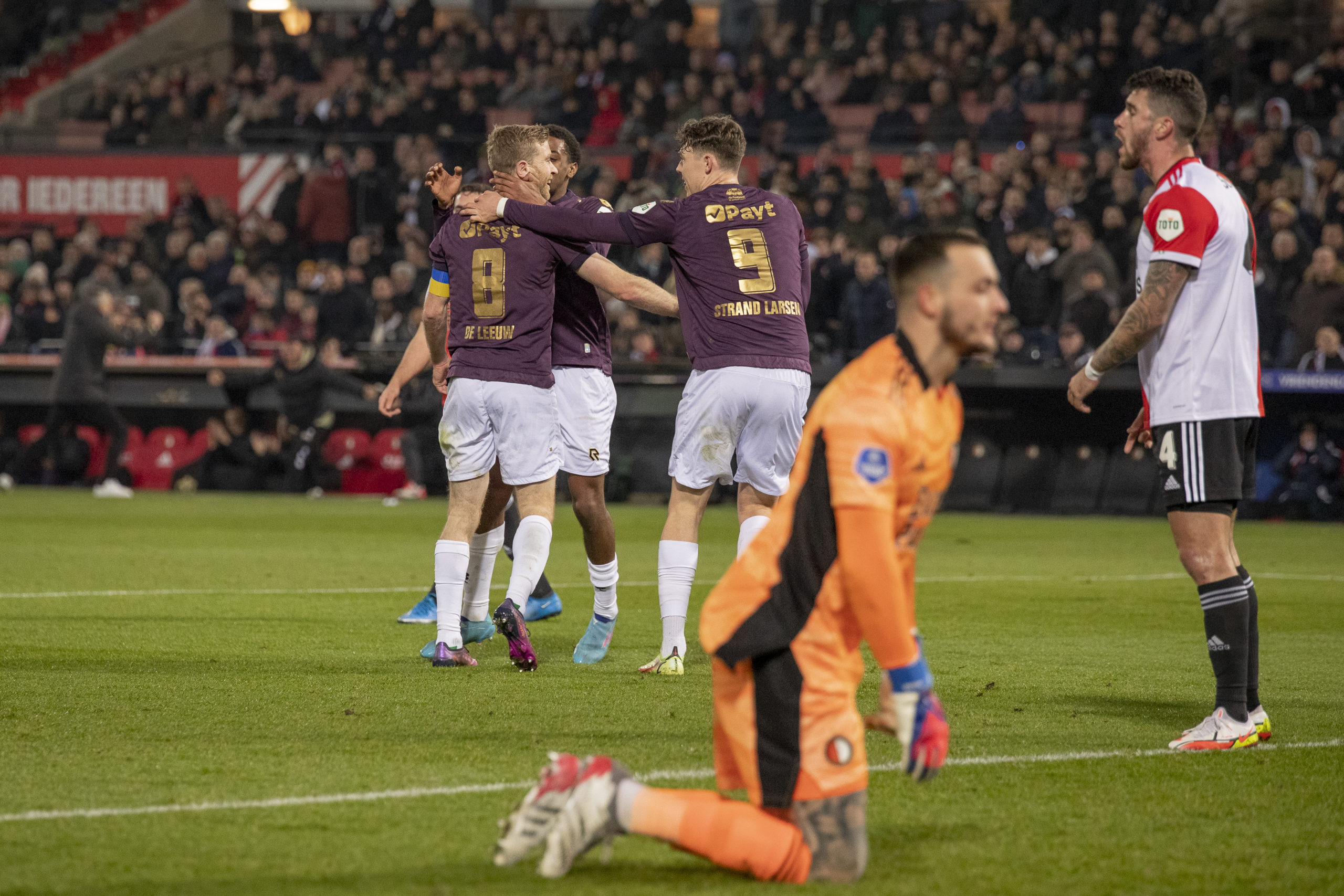 FC Groningen knokt zich naar mooi punt in De Kuip - FC Groningen