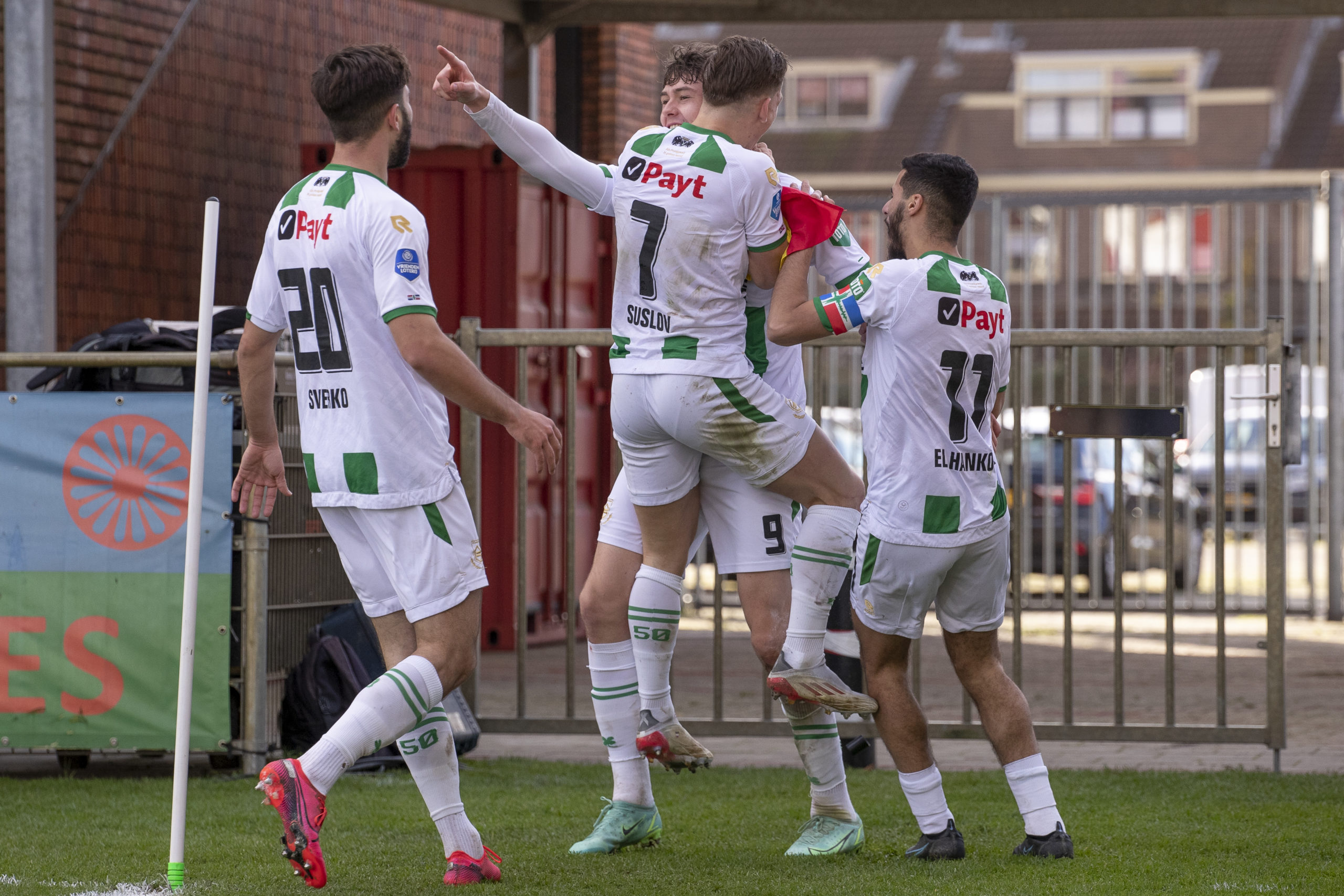 Sterk FC pakt de punten in 2.000ste wedstrijd uit clubgeschiedenis - FC ... Sterk FC pakt de punten in 2.000ste wedstrijd uit clubgeschiedenis - FC ...