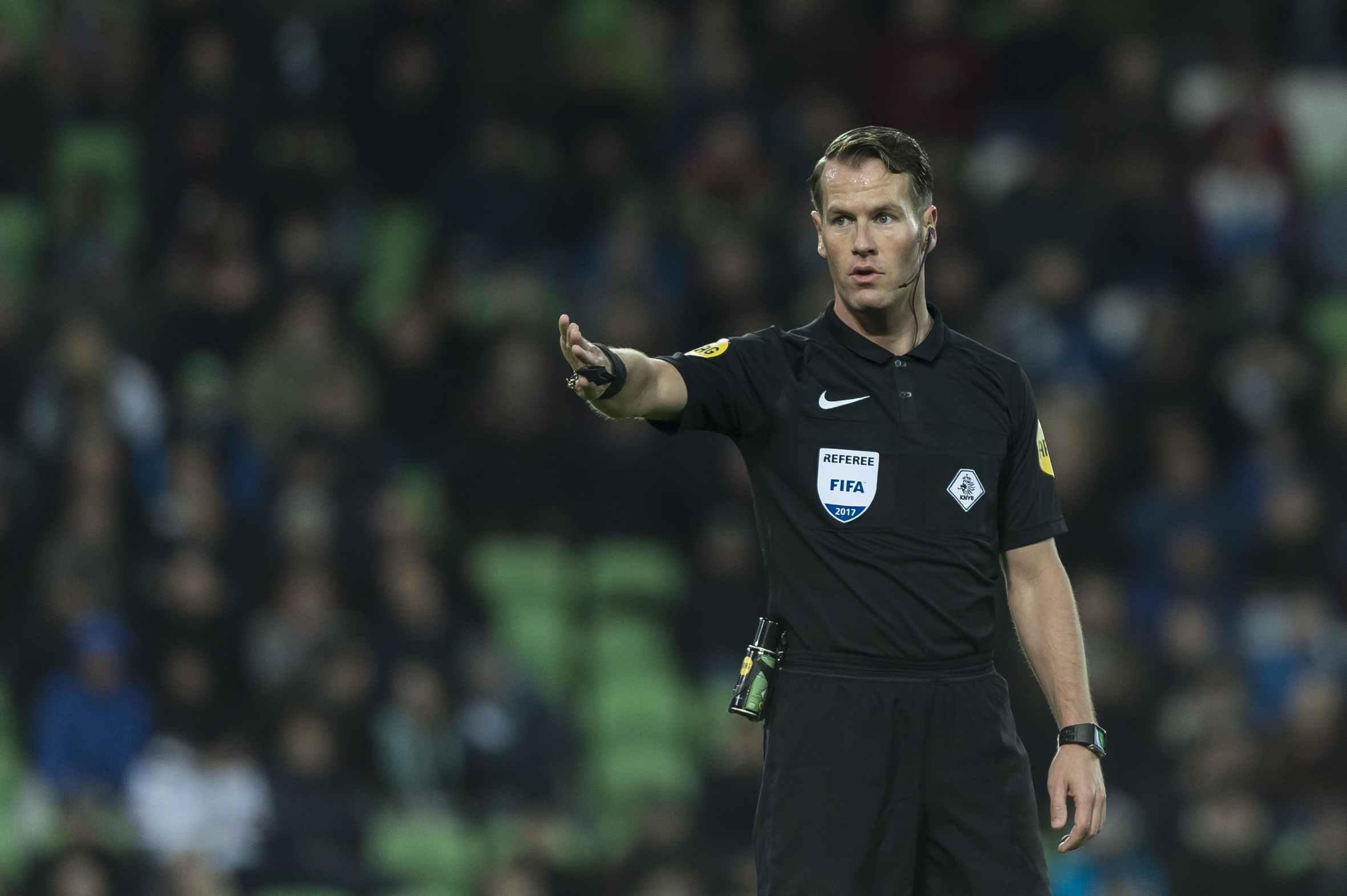 Makkelie scheidsrechter bij ‘Avondje NAC’ - FC Groningen