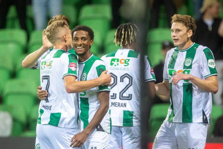FC Groningen wint met 4-0 van Jong PSV - FC Groningen FC Groningen wint met 4-0 van Jong PSV - FC Groningen