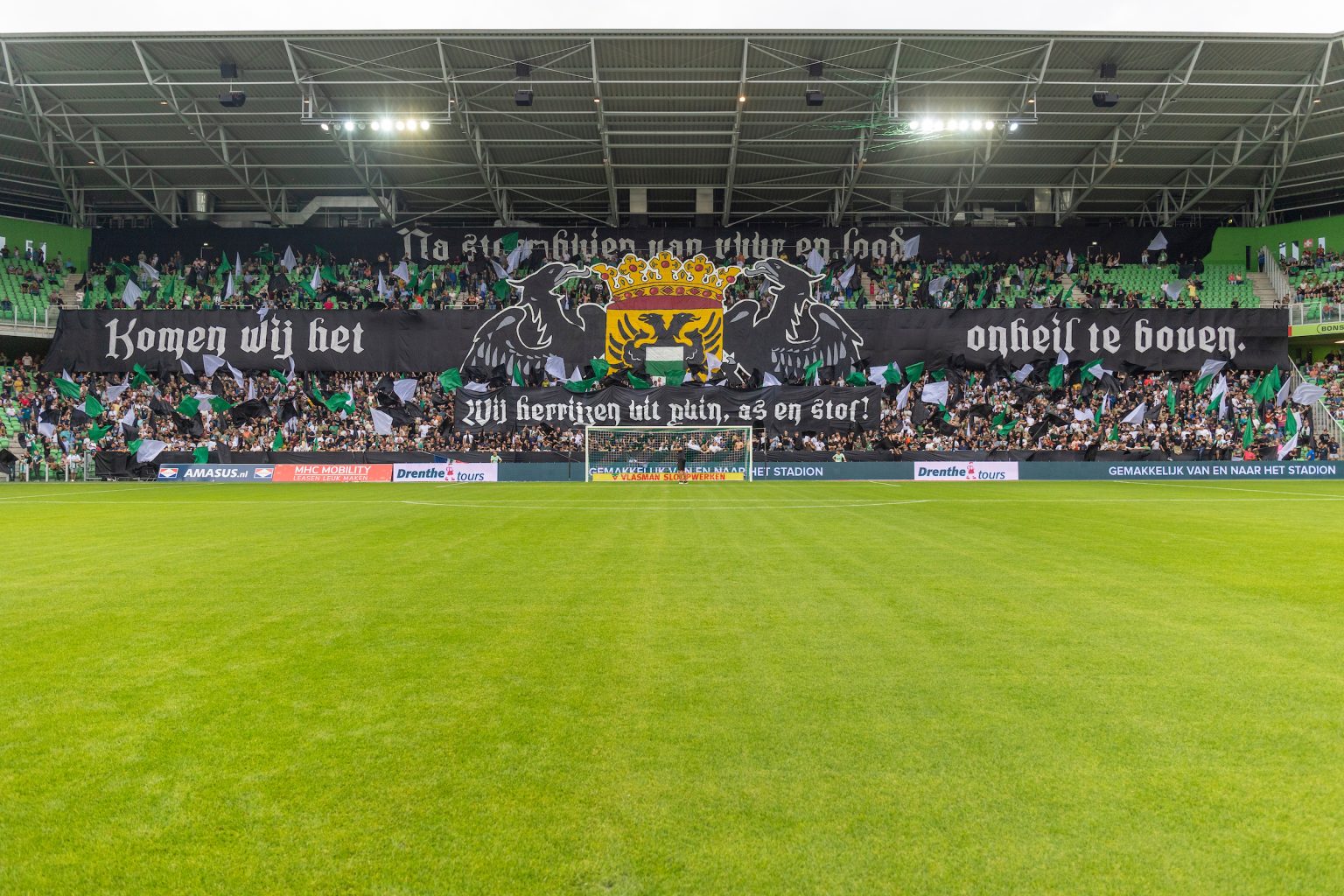 Collecte Noordtribune Groningen bij alle ingangen Euroborg - FC Groningen
