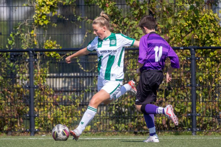 VAN EIGEN BODEM met JIULIE BUIGEL: 'MENSEN ZEGGEN DAT IK EEN NEUSJE HEB ...