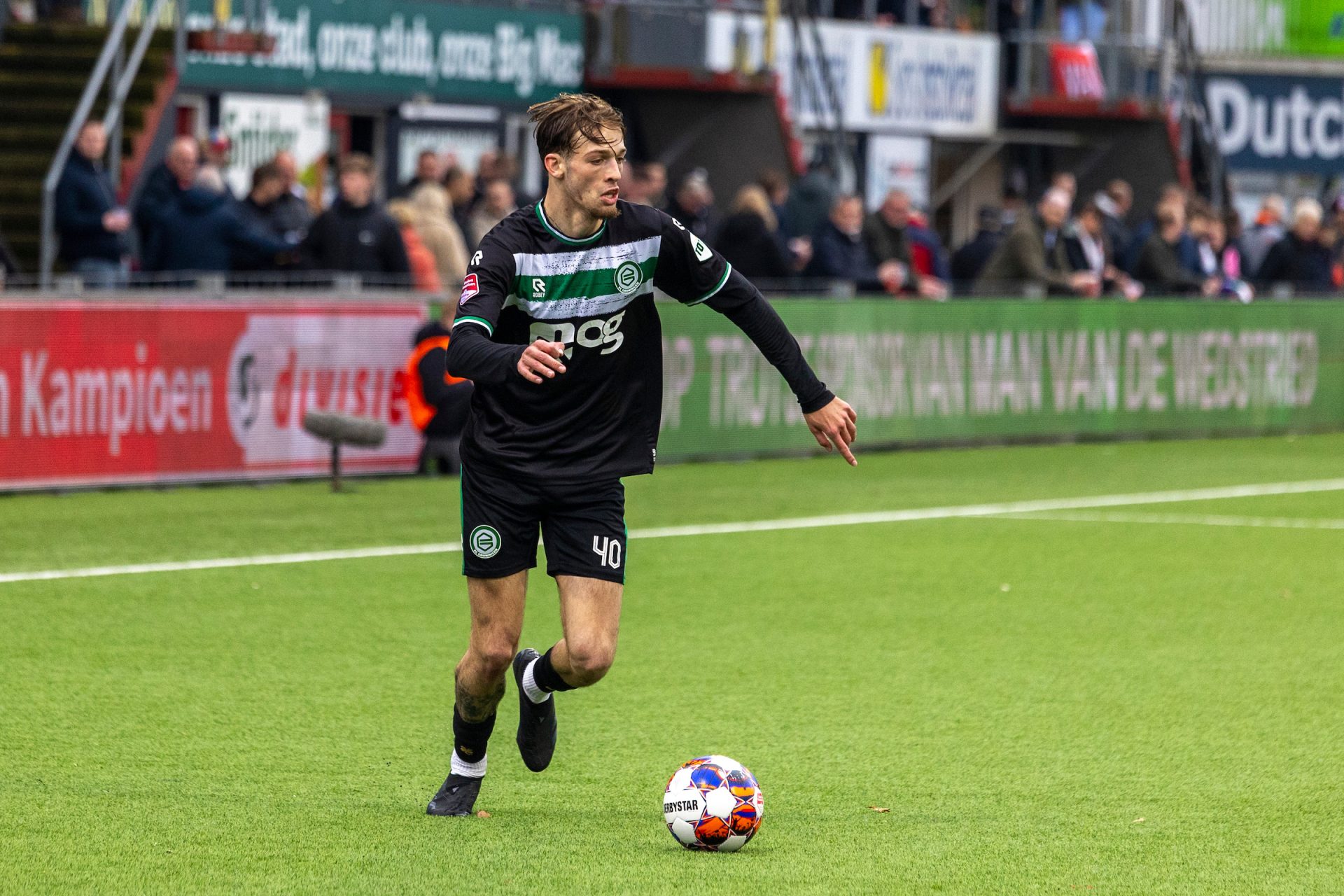 Valente Koning van de Wedstrijd na gewonnen wedstrijd in Emmen - FC Groningen