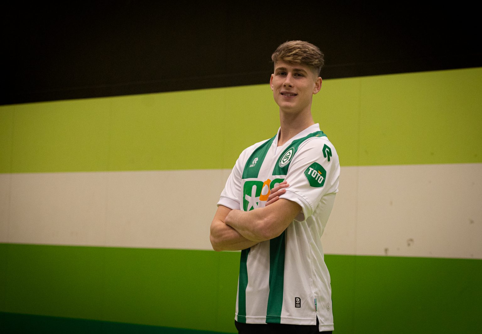 FC Groningen huurt Dave Kwakman van AZ - FC Groningen