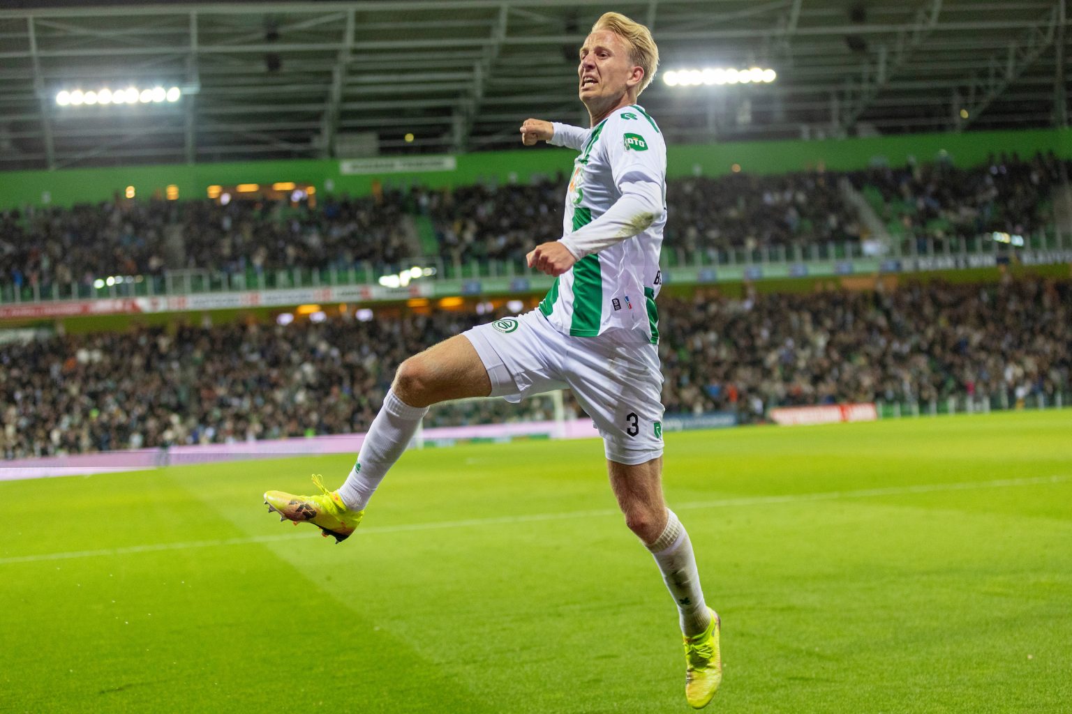 Thijmen Blokzijl kroont zich tot Koning van de Wedstrijd tegen Ajax ...