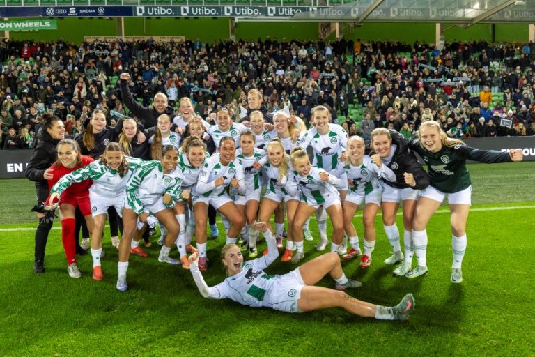 FC Groningen Vrouwen 1 wint historische wedstrijd in Euroborg met ruime ...