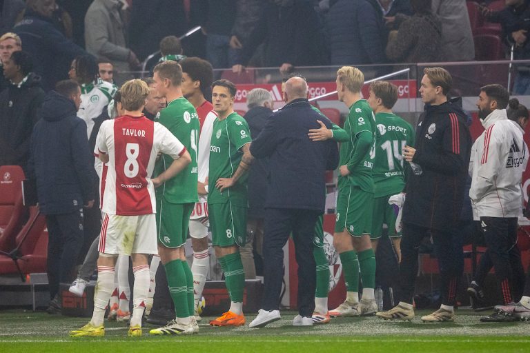 Restant Ajax-FC Groningen dinsdag 14.30 uur zonder publiek - FC Groningen